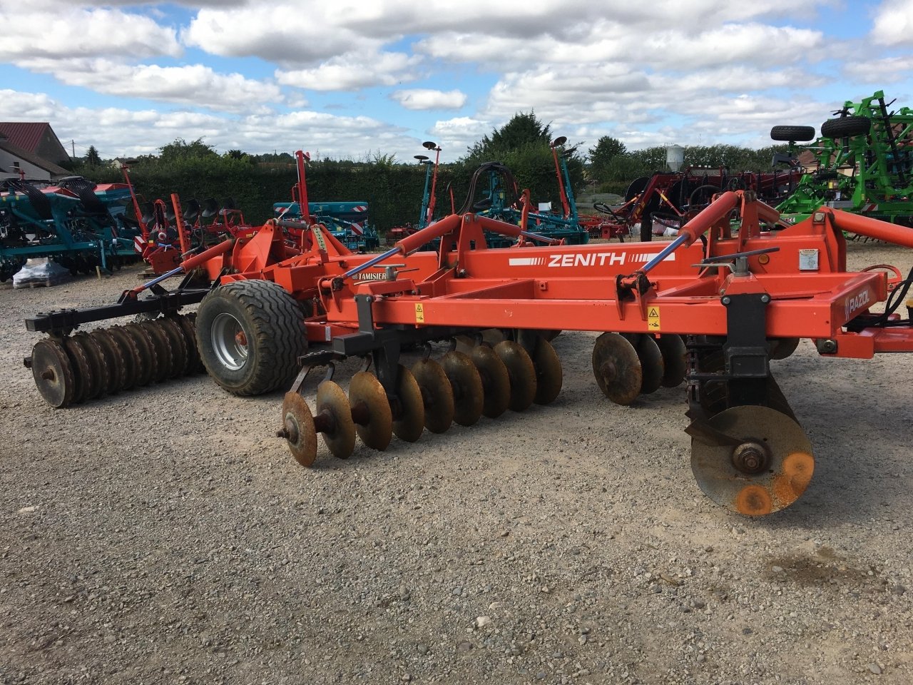 Matériel agricole et de motoculture Razol en vente | Scar