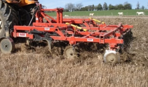 Vente Déchaumeur à dents + disques Bugnot 61333 | Scar